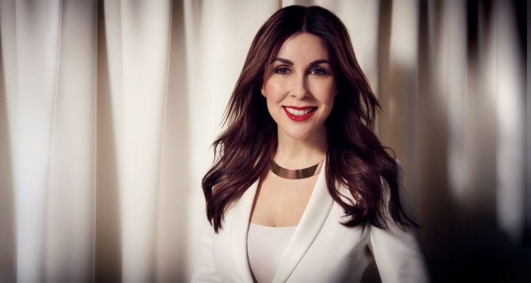 Dermaperfect – die neue Straffungs-Pflegelinie von Judith Williams ...